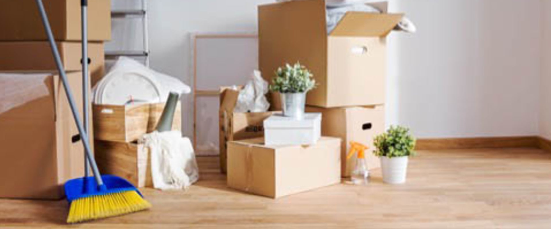 MOVING LONG DISTANCE